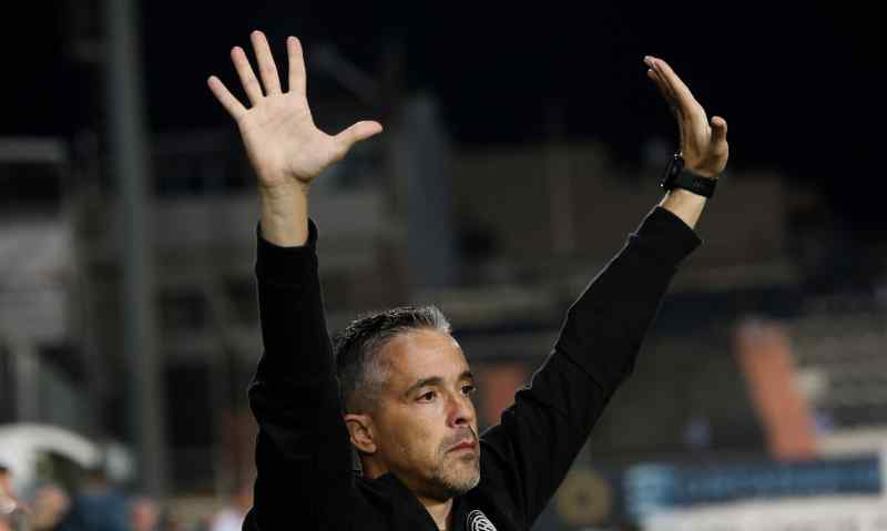 MVP MAGAZINE - ΑΘΛΗΤΙΚΟ ΠΕΡΙΟΔΙΚΟ - Βρε, τον Καραβέλα...